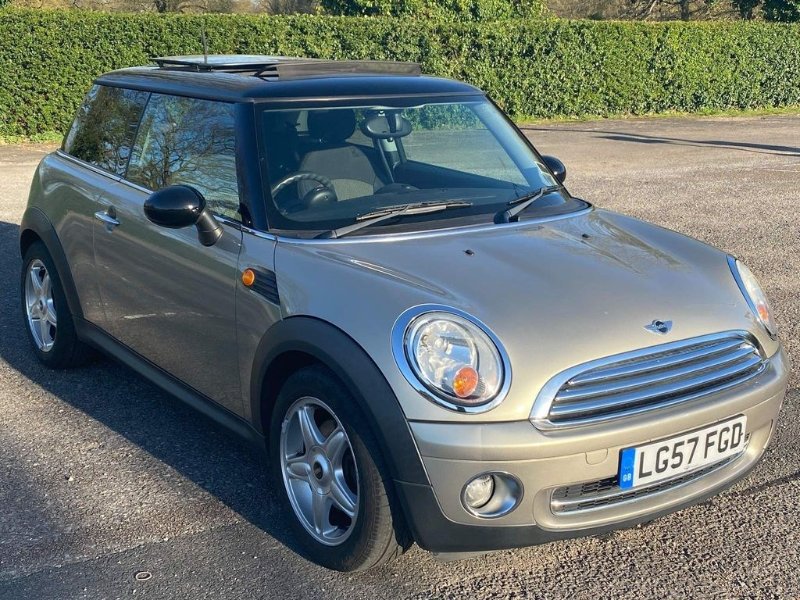 Sold 2007 Mini Hatch 1.6 Cooper 3dr, East Molesey, Surrey | Glenbournes